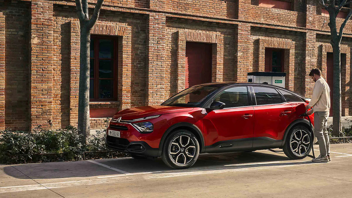 Borne de recharge Citroën ë-C4 Électrique : prix, installation, devis